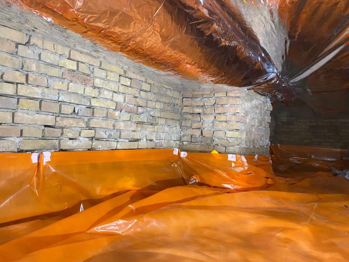 Kruipruimte isoleren in Bavel √ BROA Vloerisolatie